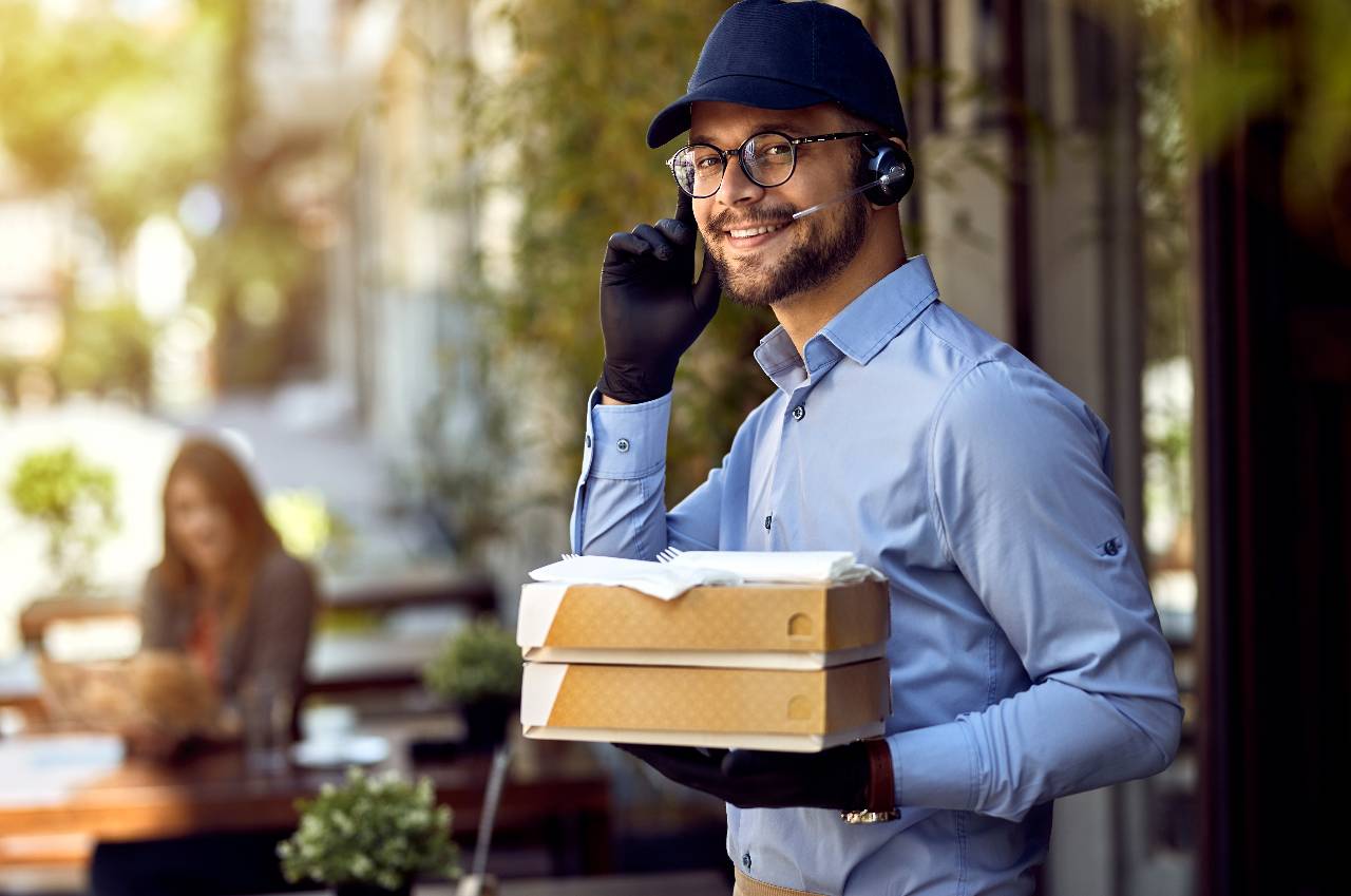 How to Start Delivery Service in a Restaurant | Restaurant Association