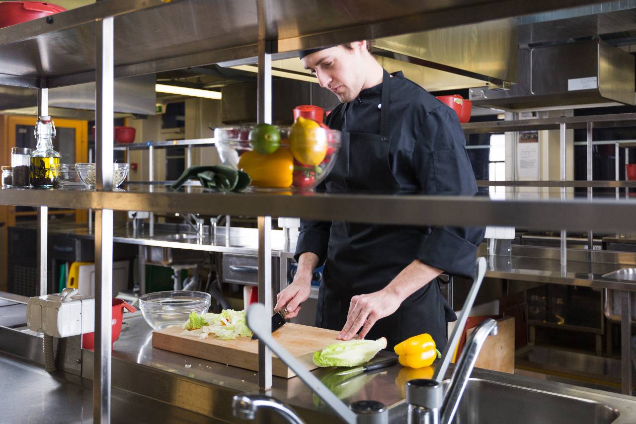 A Practical Guide to Optimizing Your Restaurant Kitchen Operations ...